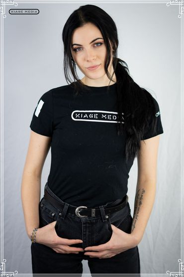 Home [www.kiagemedia.com]