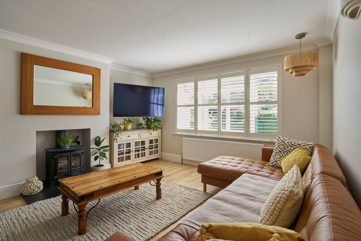 Best TV Set Up in 2025 | Blog | Cube Communications