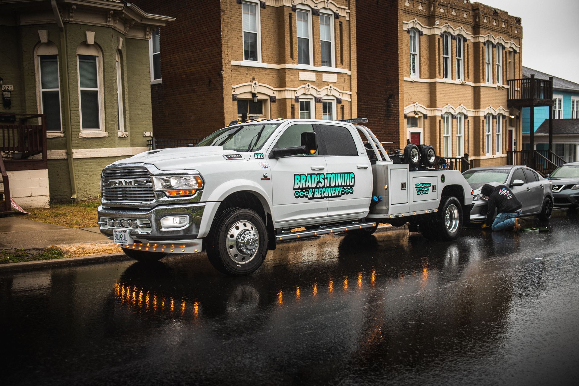 Accident Recovery Insurance Towing, Tow Truck Company, Commercial ...