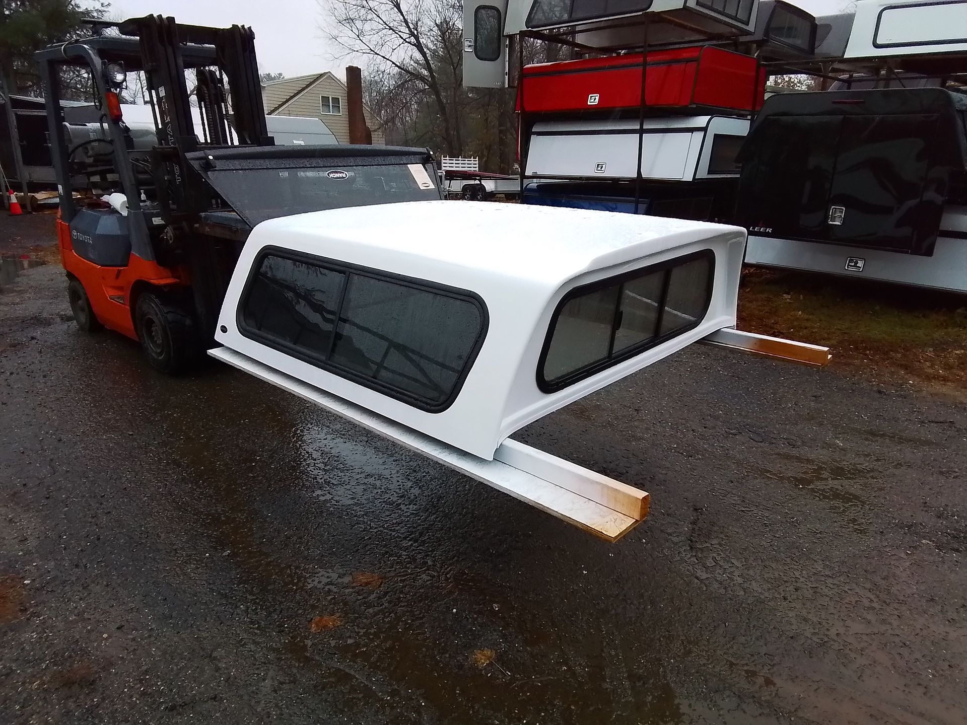 Toyota Truck Caps | Mastercraft Truck Caps | Leominster, MA