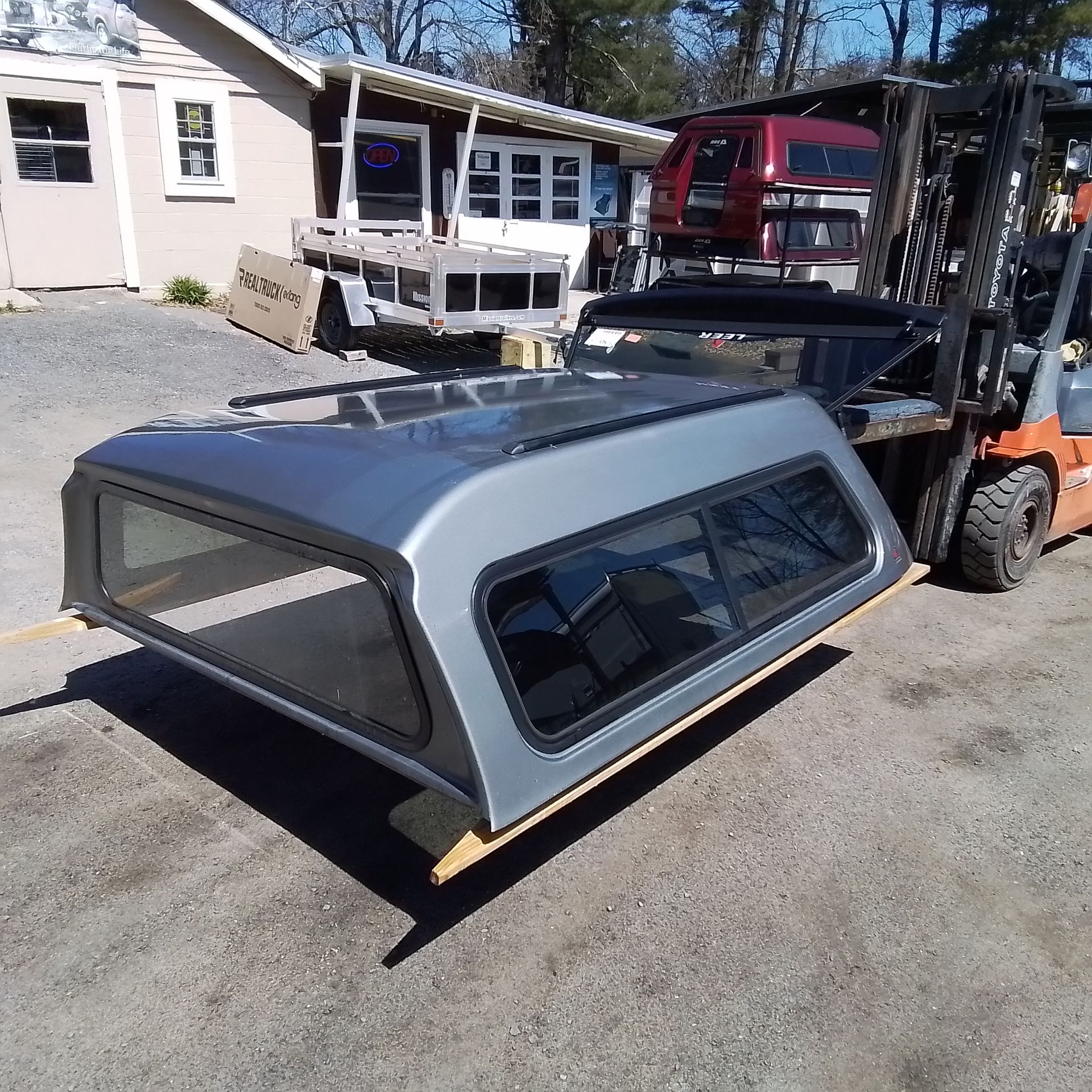 Chevy GMC Truck Caps | Mastercraft Truck Caps | Leominster, MA