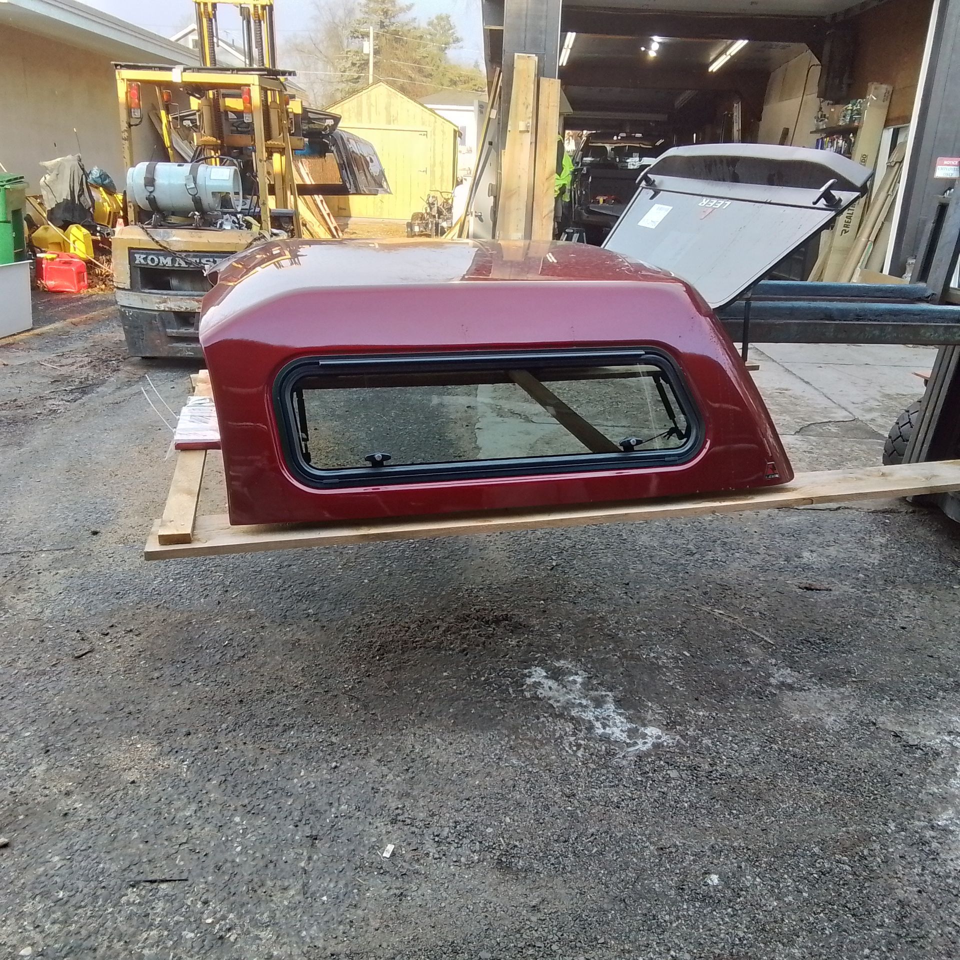 Chevy & GMC Truck Caps | Mastercraft Truck Caps LLC | New England
