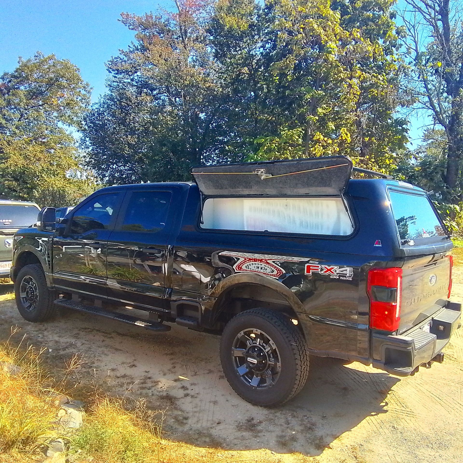 Leer 100RCC Truck Cap | Mastercraft Truck Caps | Leominster, MA