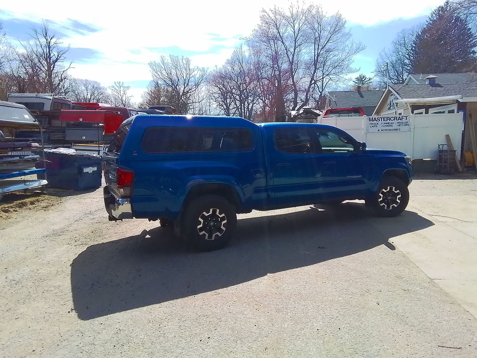 Leer 180 Truck Cap Sales & Installations | Mastercraft Truck Caps LLC ...