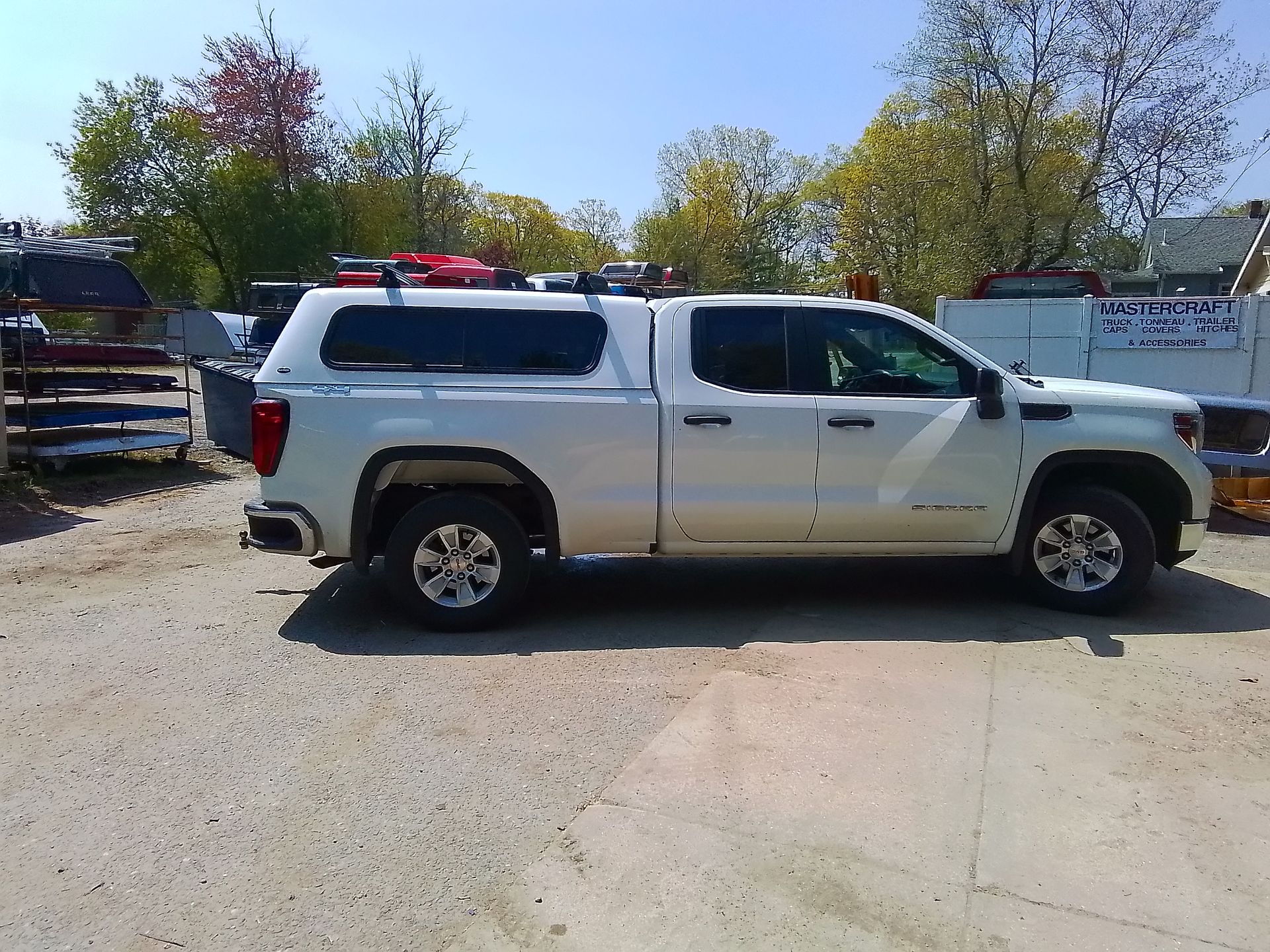 Truck Caps & Accessories | Mastercraft Truck Caps LLC | New England
