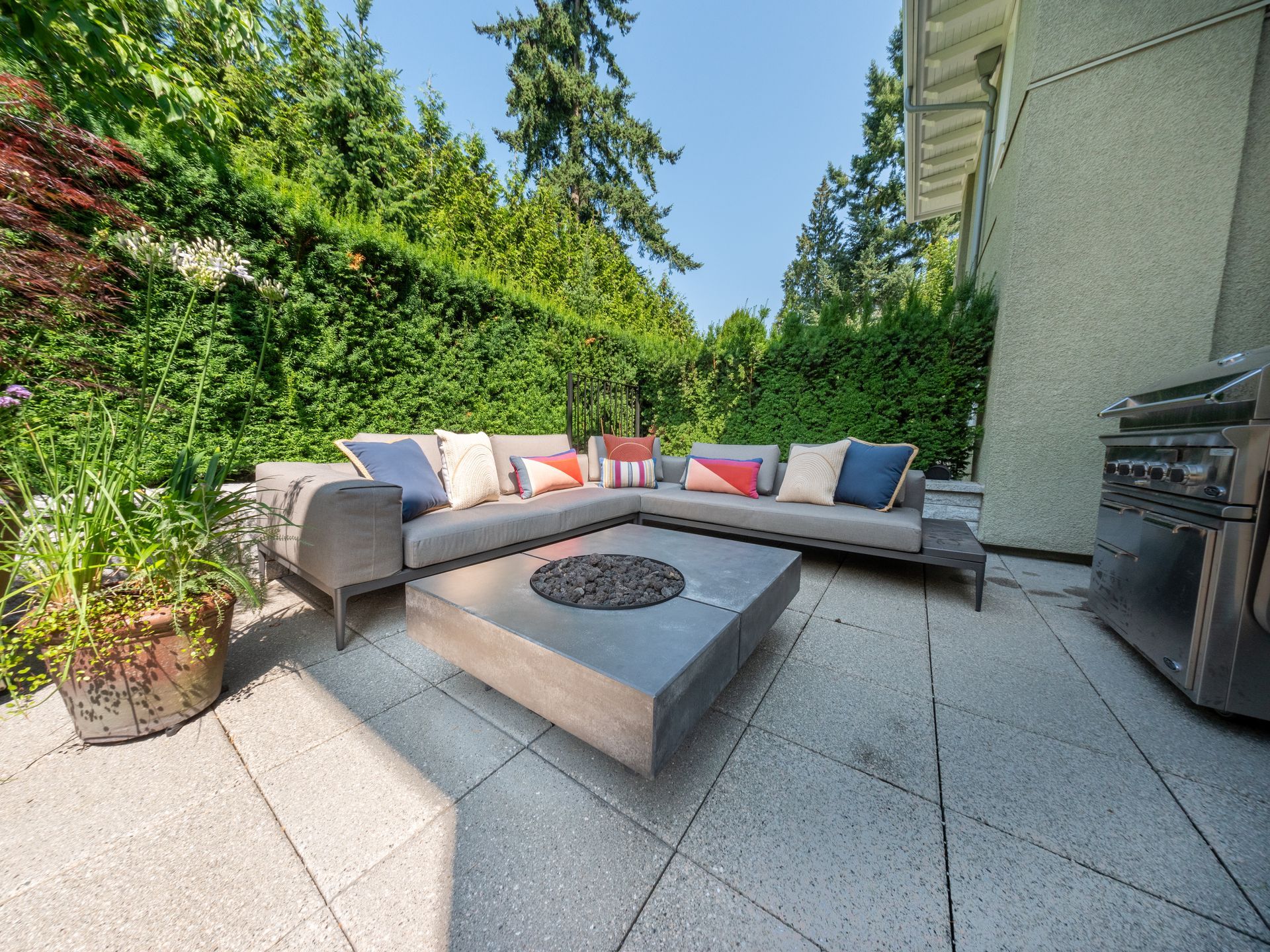 RODROZEN DESIGN + BUILD | Interior Design & Build Construction ...