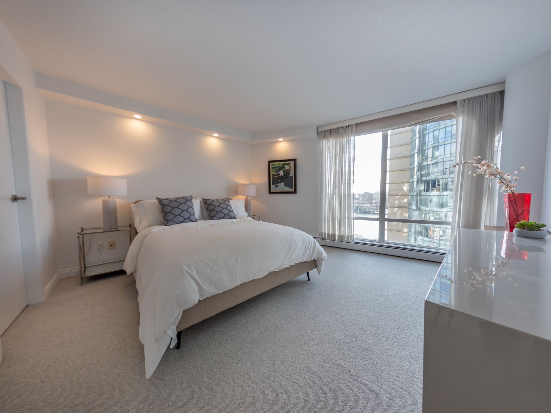 1383 MARINASIDE CRESCENT | Condo Renovation | Rodrozen Design + Build