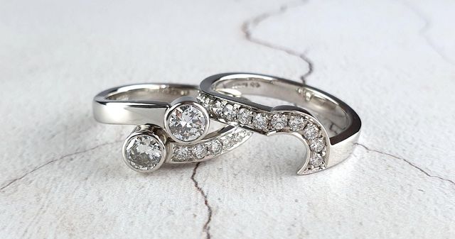 Interlocking Wedding Band Shaun Leane 18ct White Gold & 0.16ct Diamond