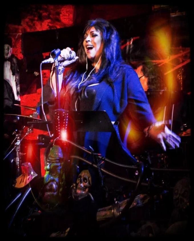 The Divas Band - Your Party Band for all Occasions - Rock, Pop & Dance ...