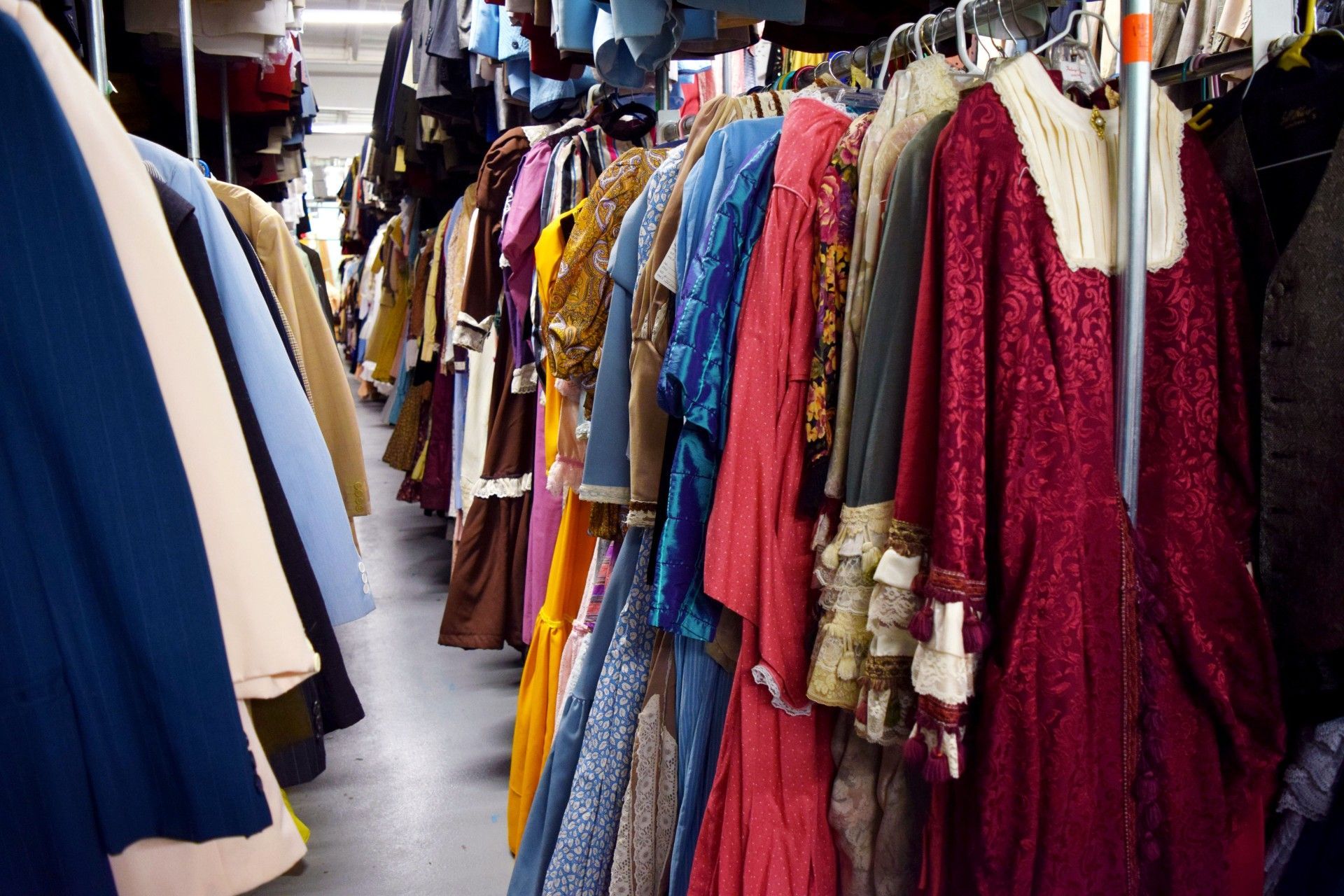 Costume Rentals | Opera House Players | Enfield, CT