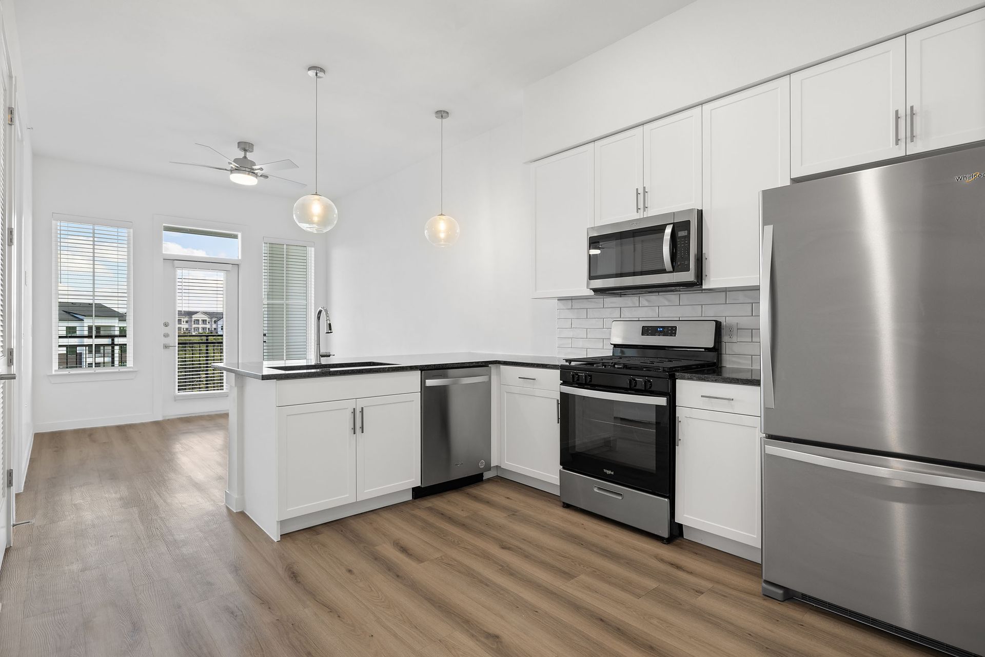 Apartments in North Austin, TX | The Everett