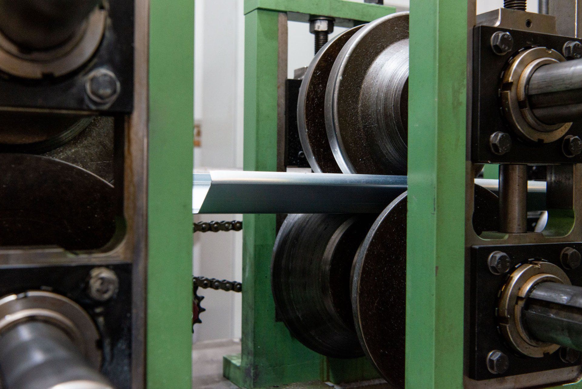 Stud & Track - External Walling - Concrete Hot Rolled Steel Structures