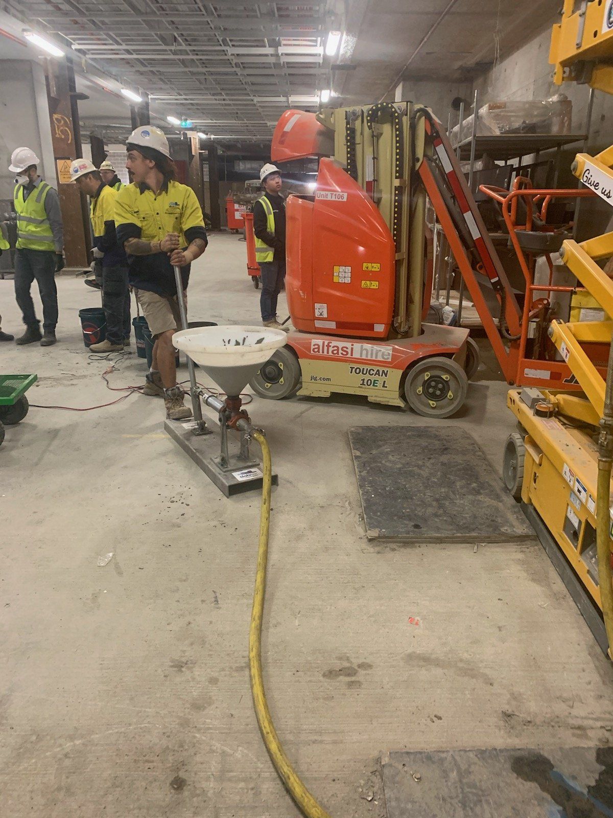 Grouting Works | Grout Cleaning, Sealing & Maintenance Services