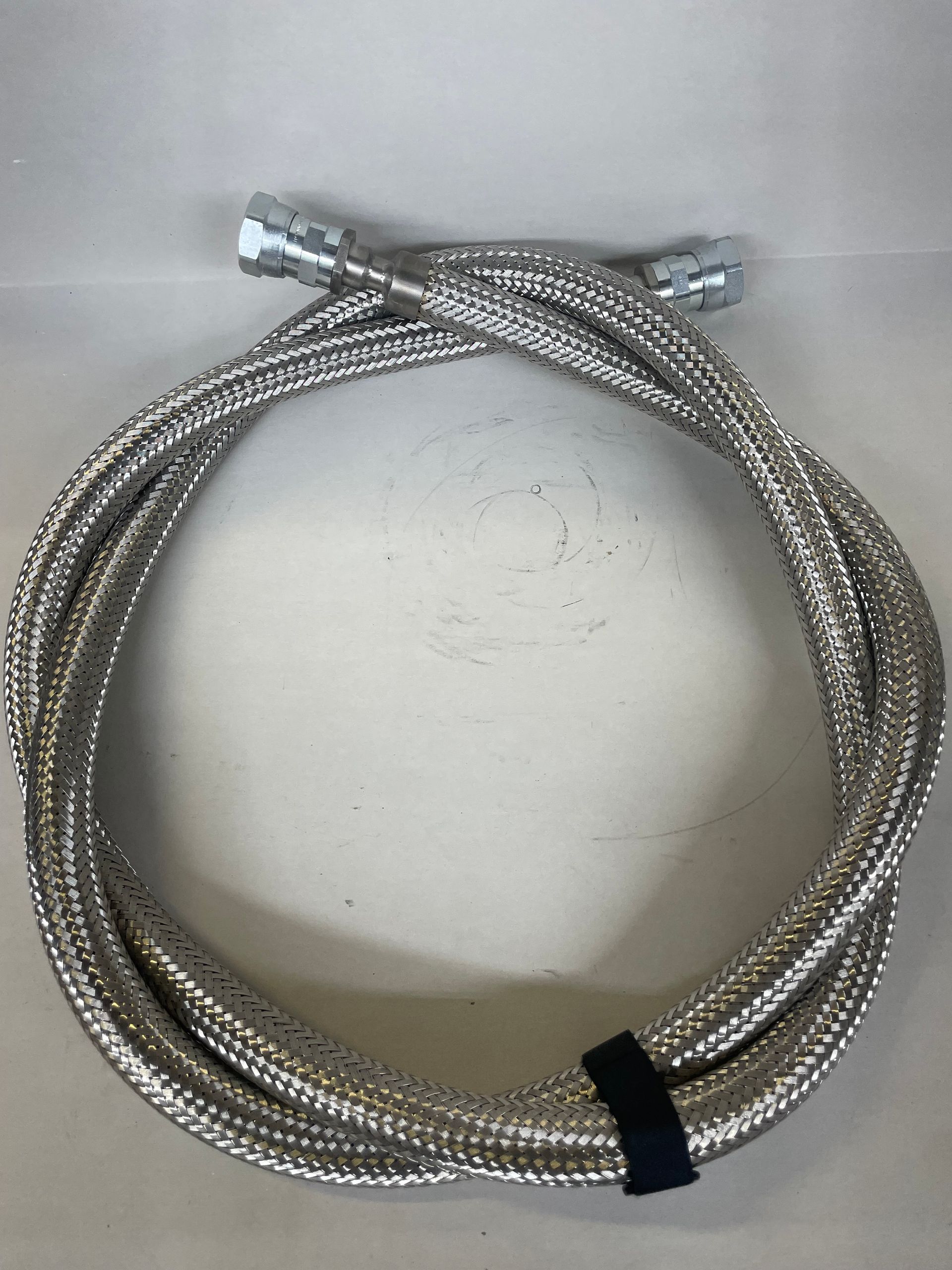 1/2″ Flex Line with 1/2″ Aeroquips