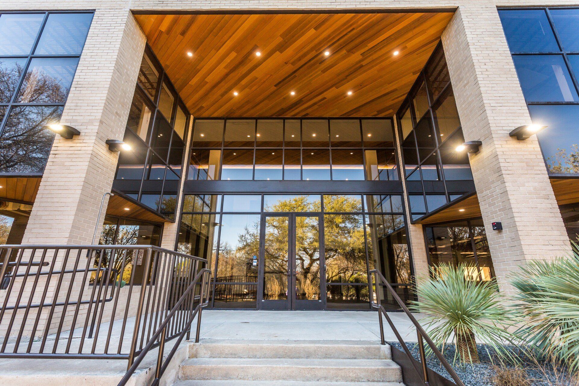 Urban Flats | Office Buildings | Austin, TX