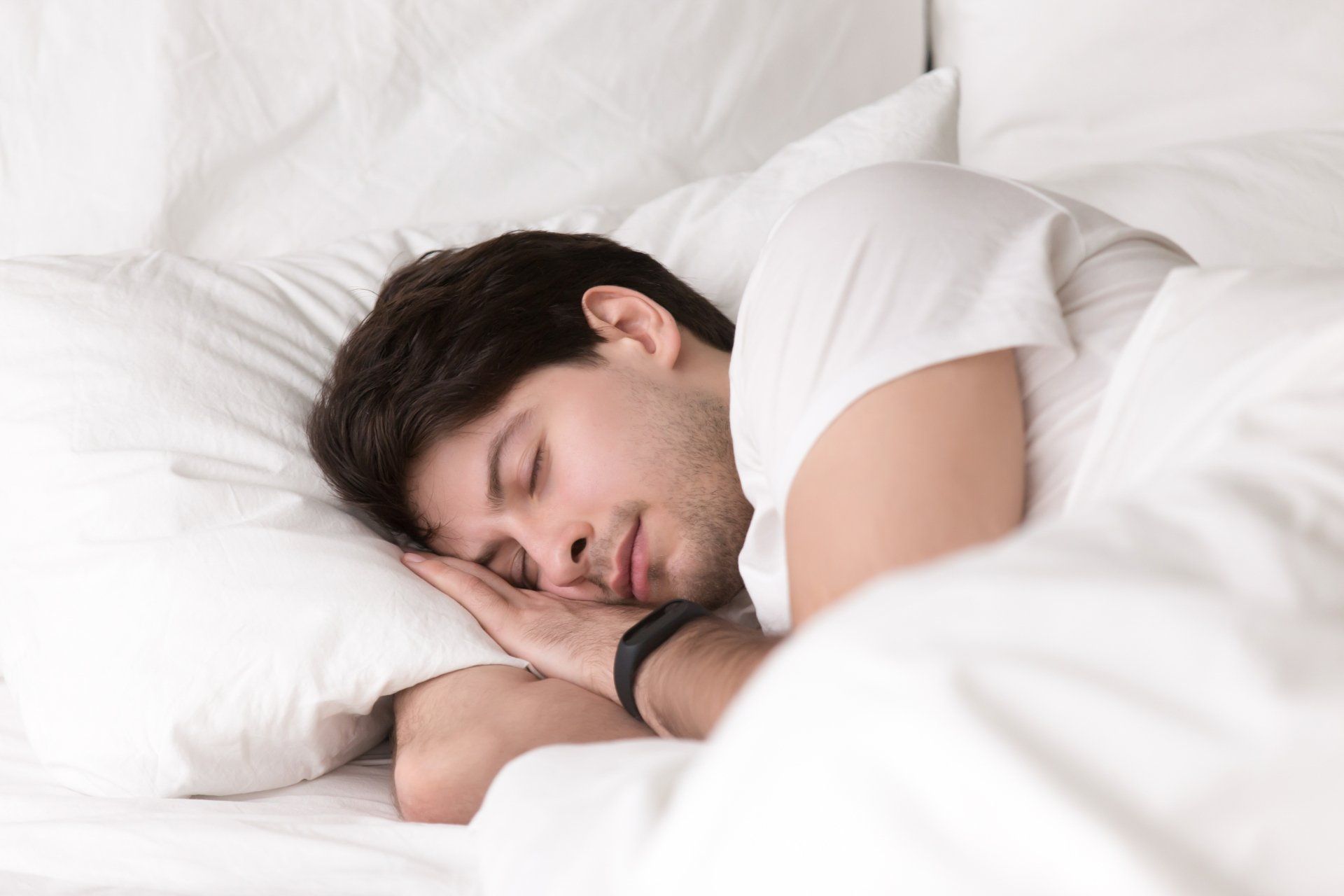 8 Top Ways To Sleep Better At Night & Boost Recovery