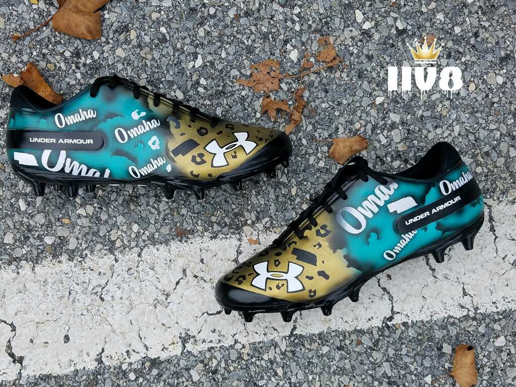 iLLustrative Cre8ions | Cleat Designer | Shoe Customization