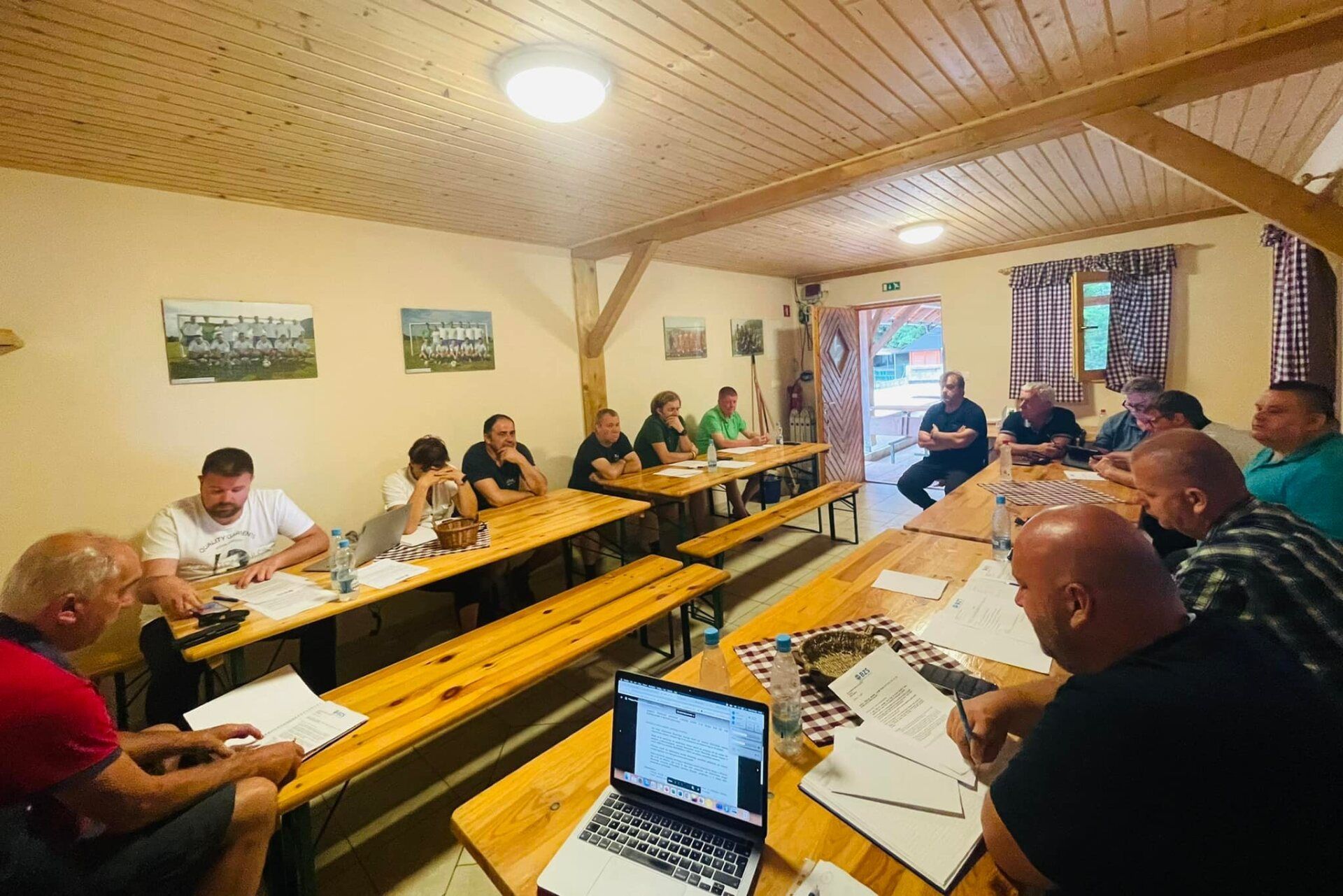 Sklepi 10. seje IO BZS