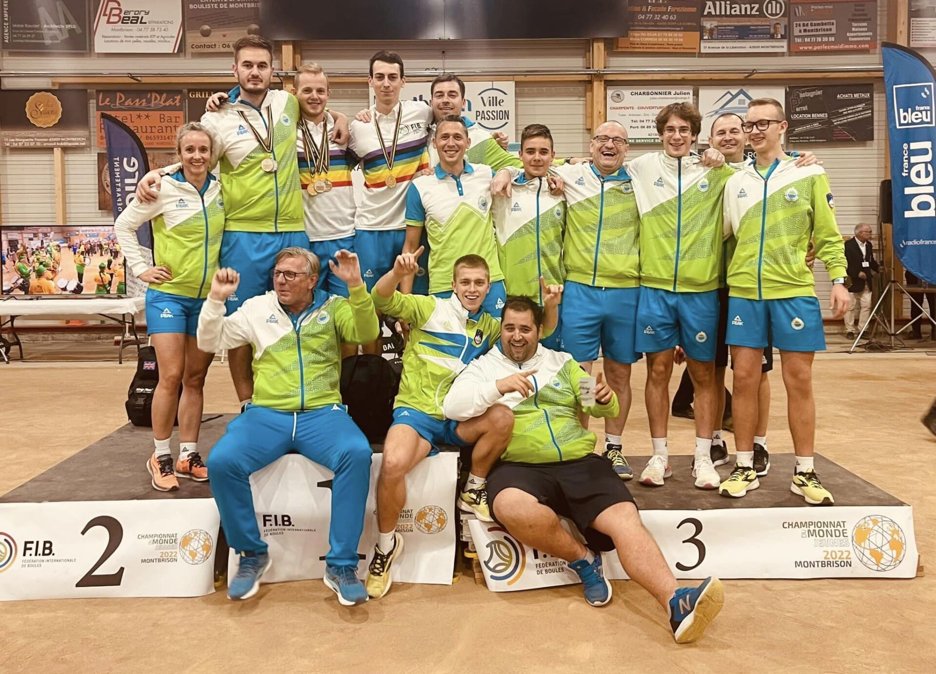 Čeh in Povh svetovna prvaka, Slovencem šest medalj