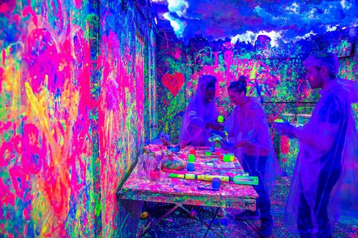 Splatter Room | Workshops | Parties | Art on the Bayou