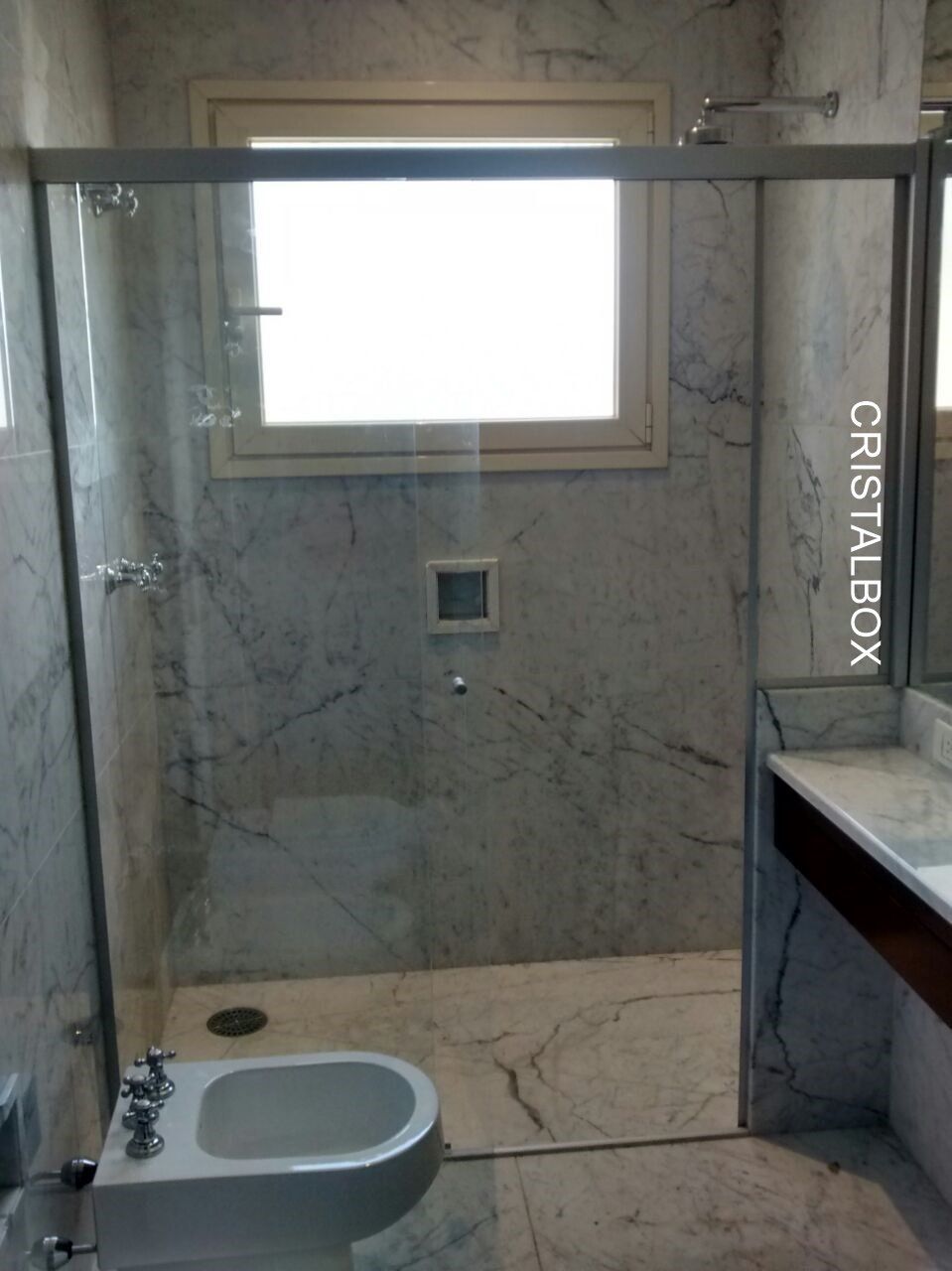 Box para Banheiro de Abrir-Correr-Canto - CRISTALBOX