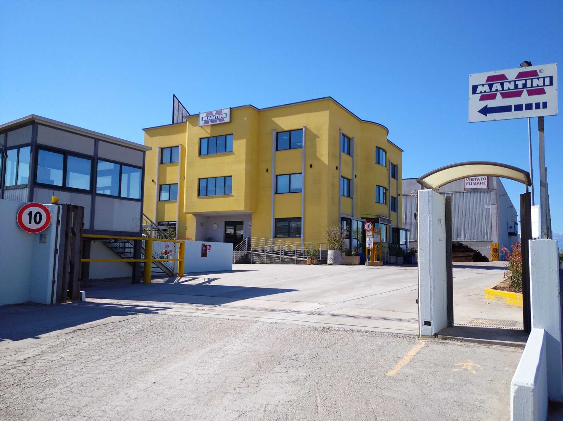 Raccolta e differenziazione rifiuti | Chieti | Mantini