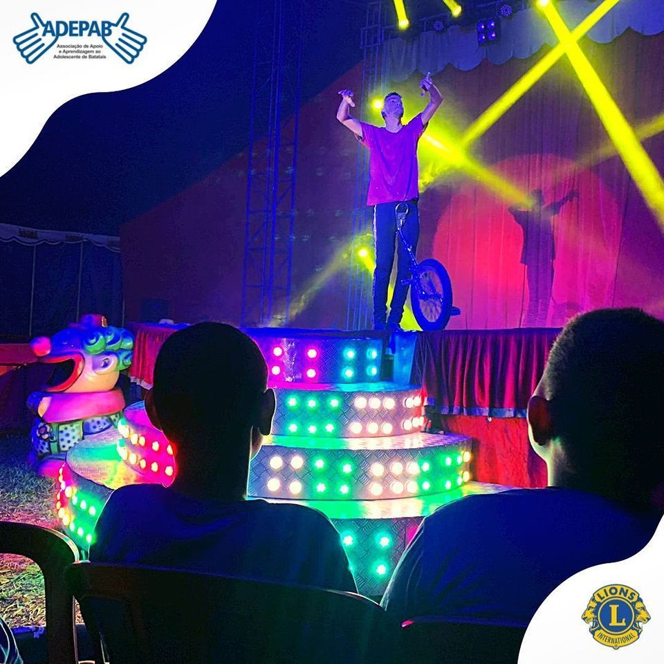 VISITA AO CIRCO