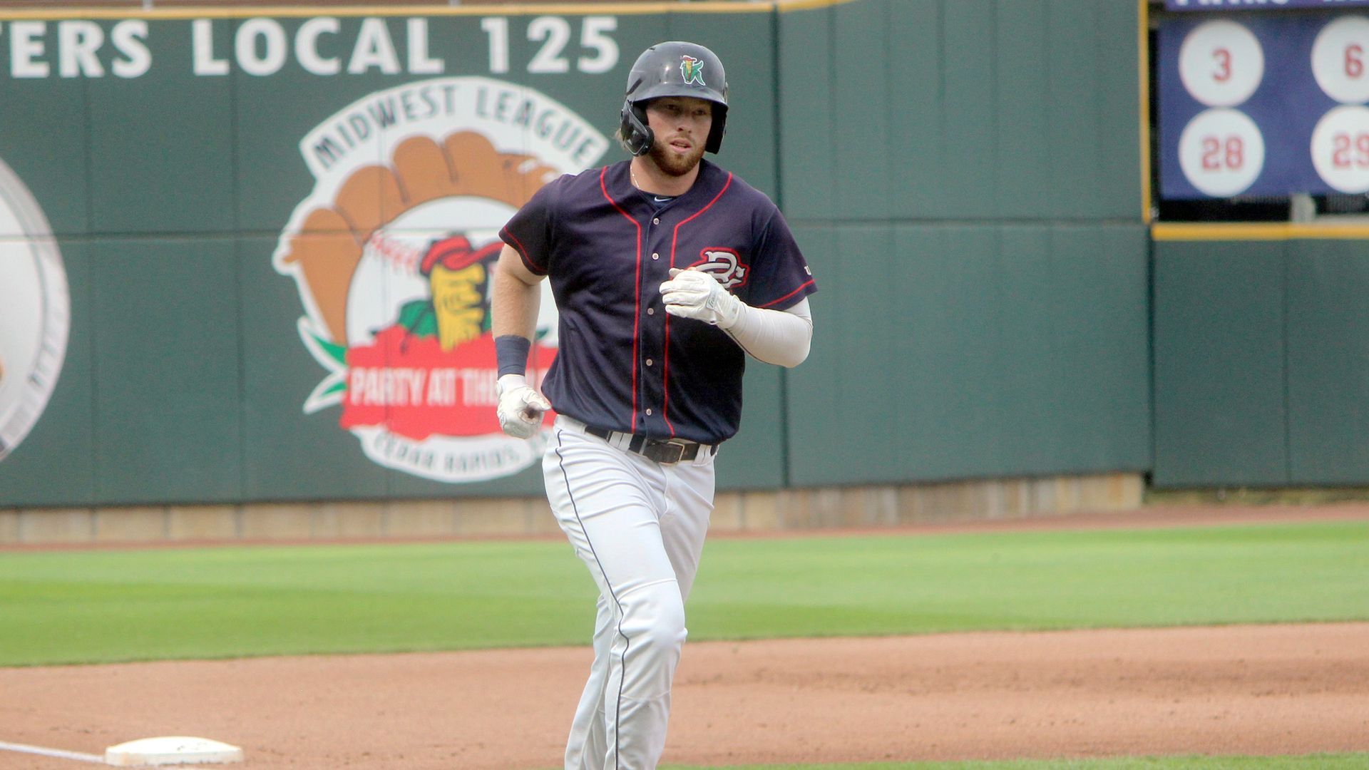 Titans Bolster Lineup With Acquisition of Snyder