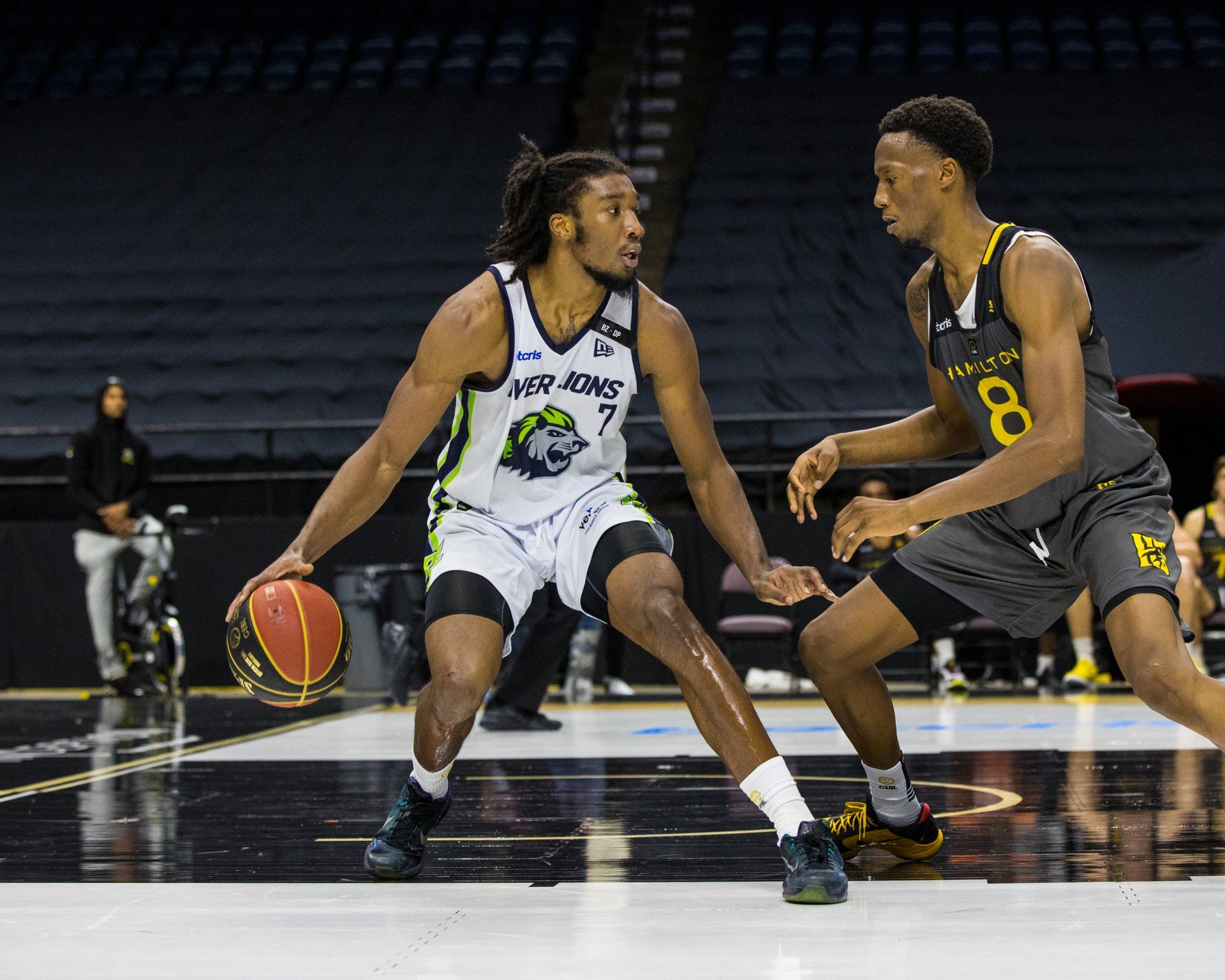 Xavier Sneed Becomes 2nd River Lion Player to Sign NBA Contract