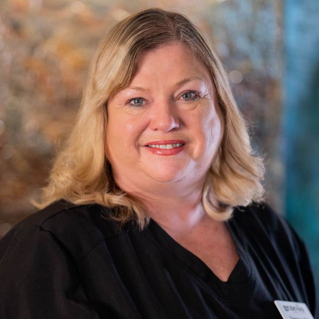 Rachel Barfield's Instagram, Twitter & Facebook on IDCrawl