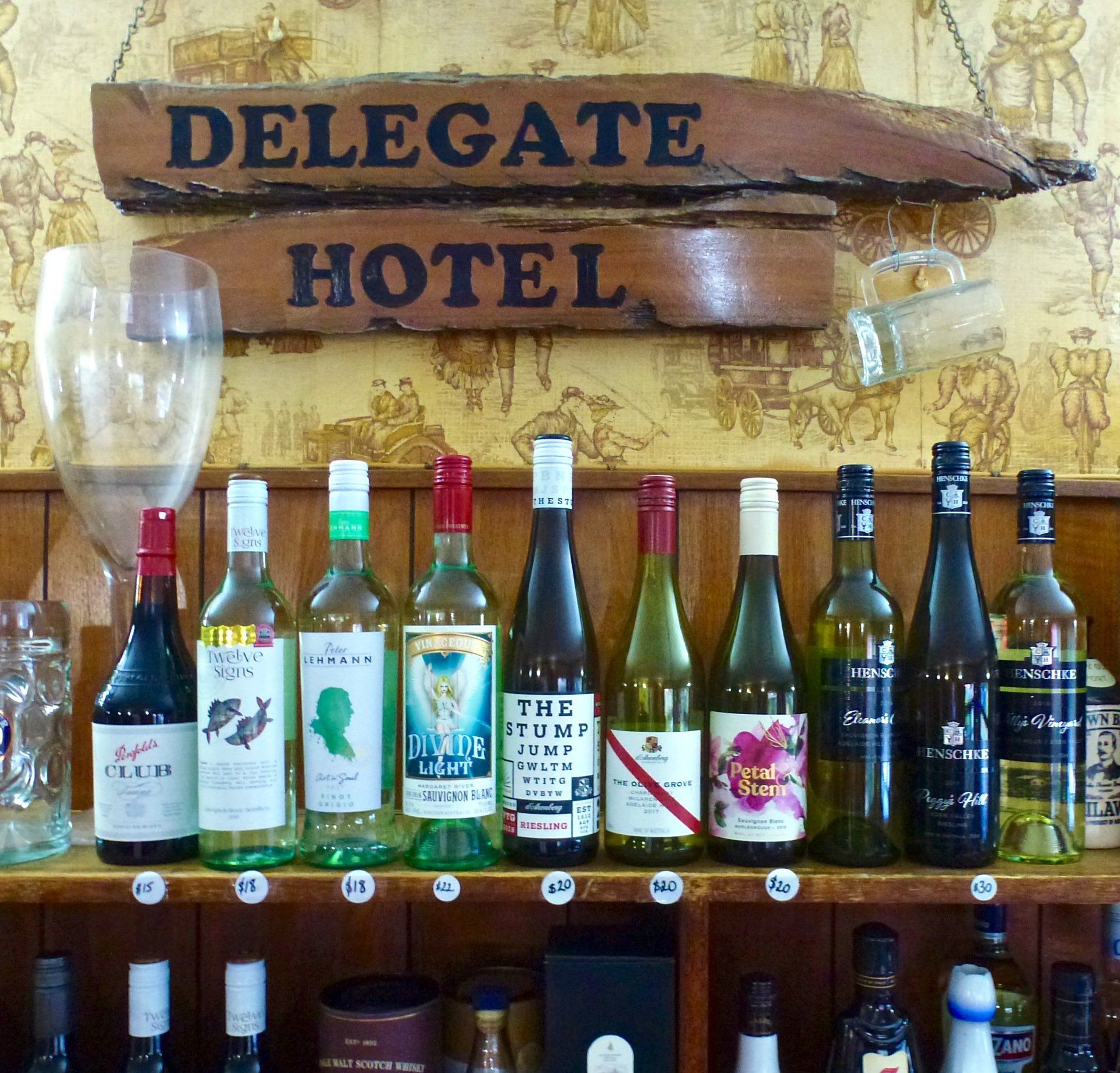 Delegate Hotel | Country Escape | Great Food, Beer