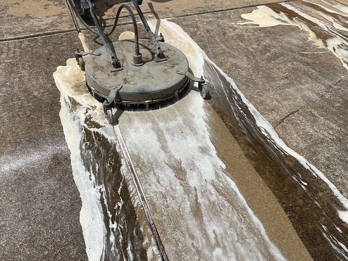 Clean your homes exterior and make Steiner Ranch glow