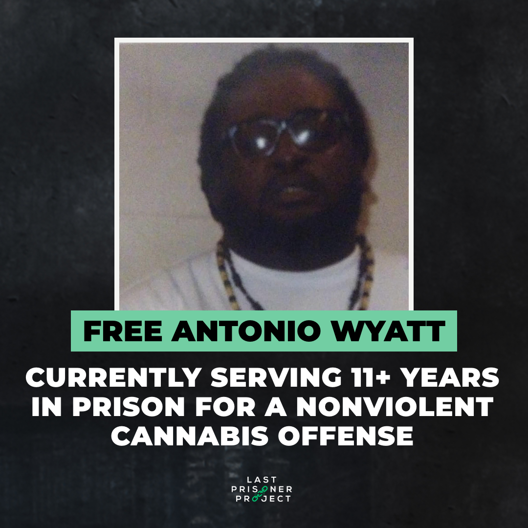 #FreeAntonioWyatt