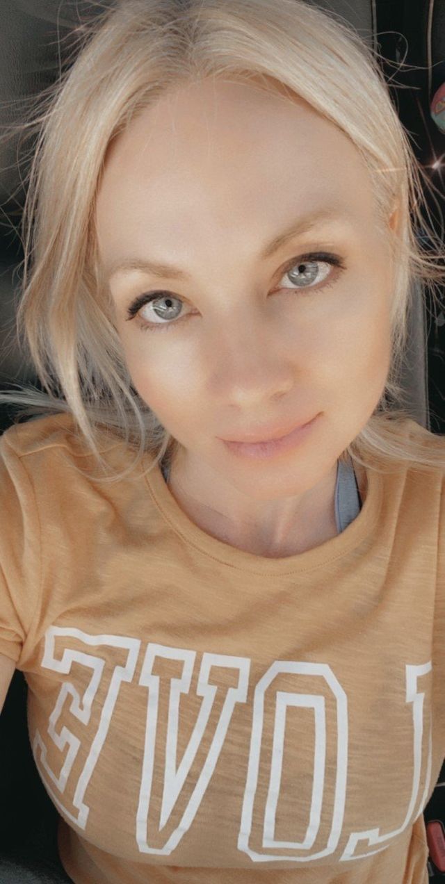 Jen Donovan's Instagram, Twitter & Facebook on IDCrawl