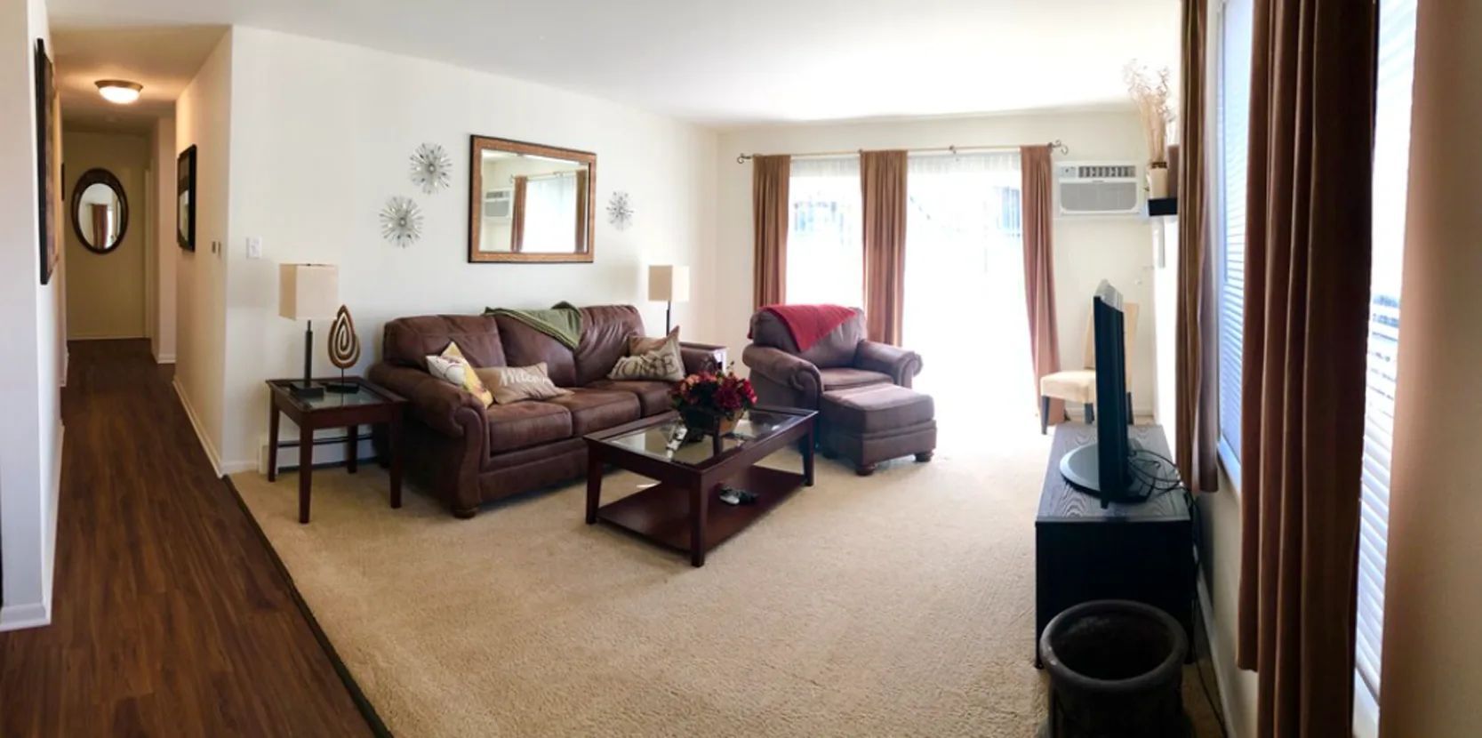 Westmore Apartments | Pet Friendly Apartments in Lombard, IL