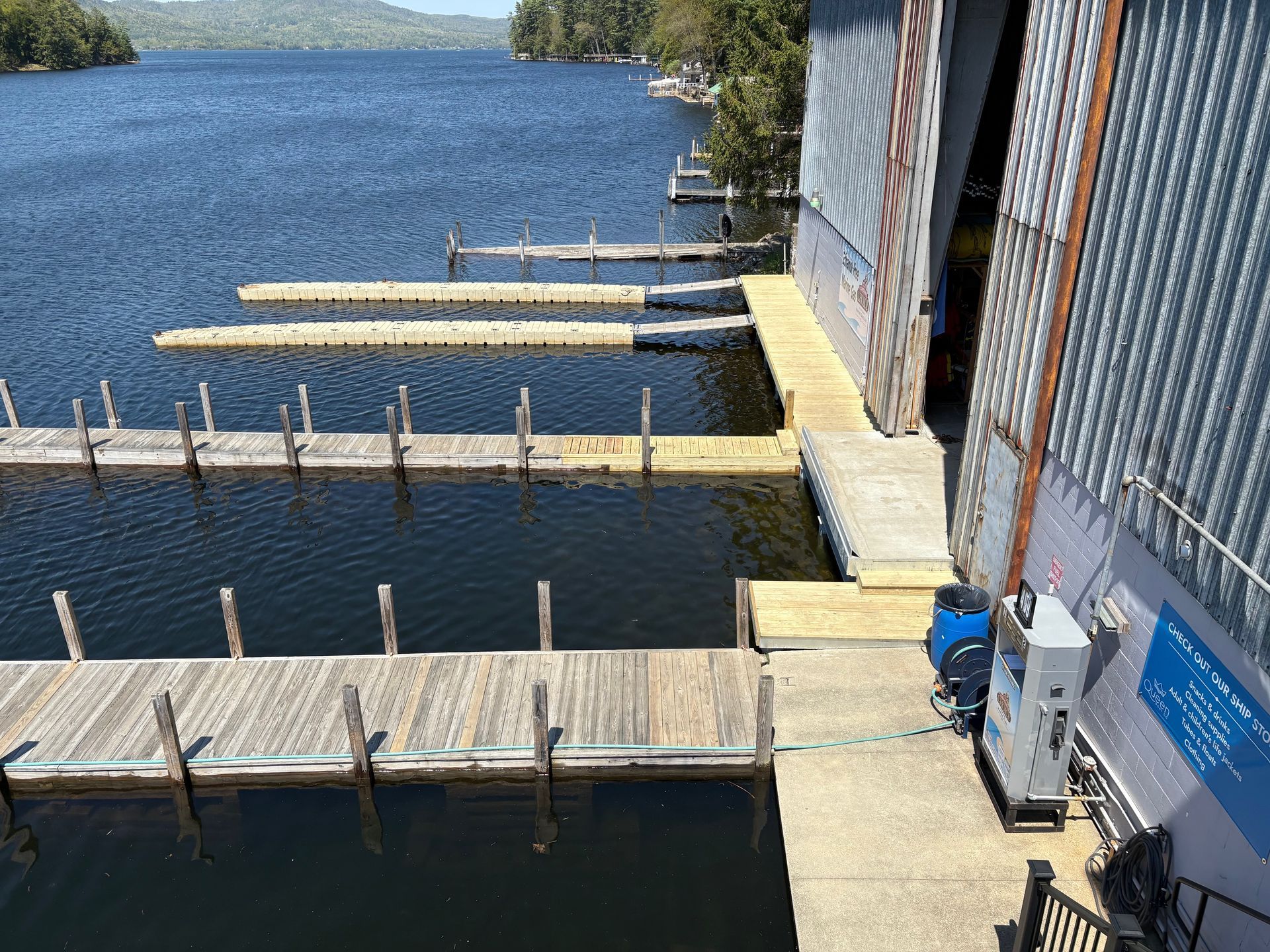 Queen Boat Co. | Lake George Marina & Freedom Boat Club