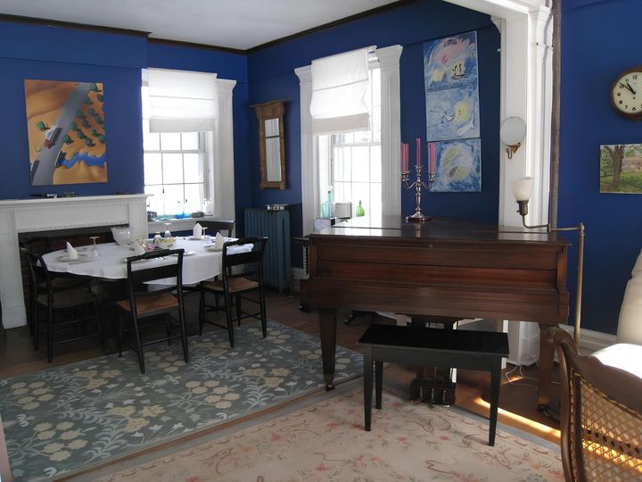 Higganum House B&B | Historic Rustic Hotel | Higganum, CT