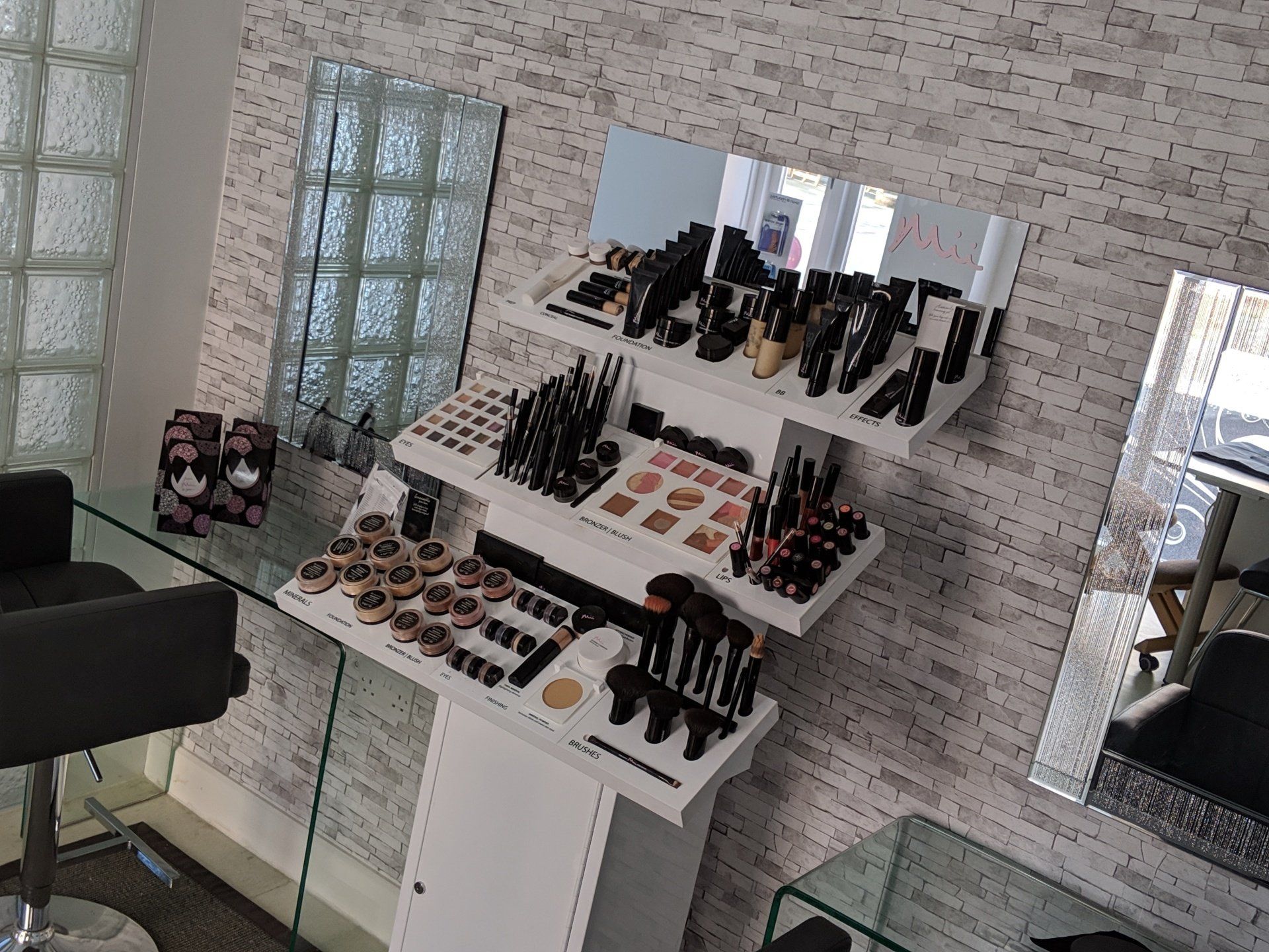 The Beauty Studio - Let your Beauty Shine Through