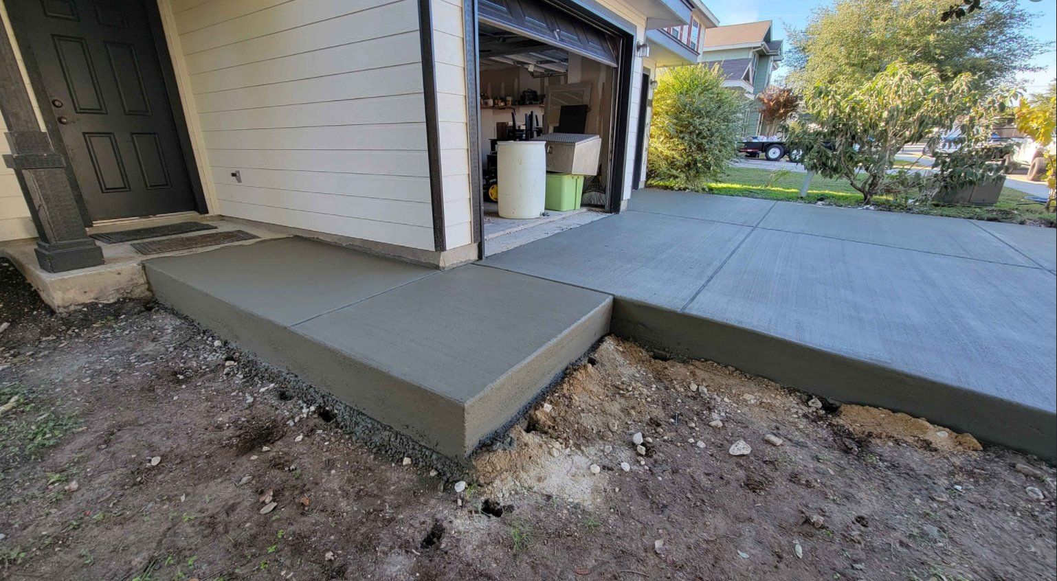 Lincoln Concrete Services | Vortex Concrete Contractors