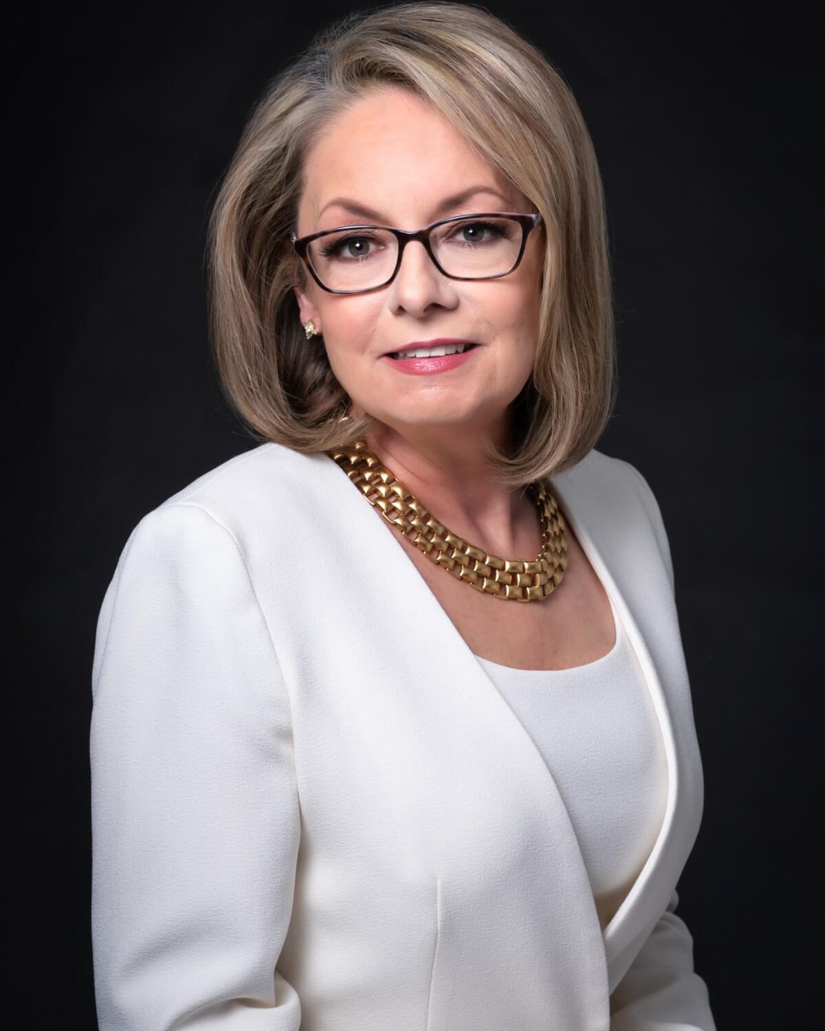 ATTORNEY RENE ROGERS MARKS 22 YEARS WITH AV RATING