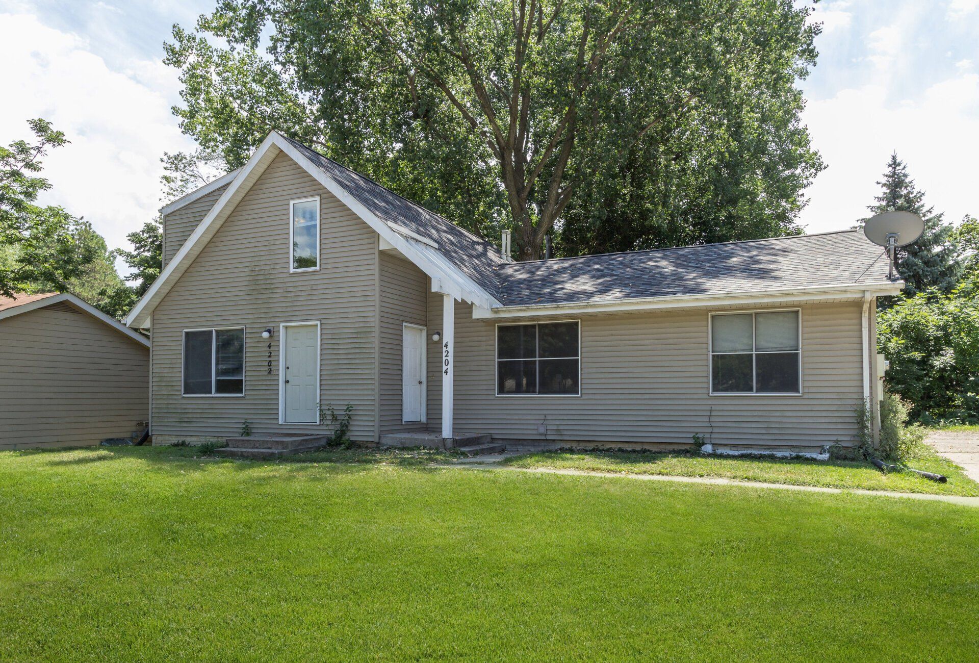 Harris Duplex | Student & Family Friendly Apartments in Ames, IA