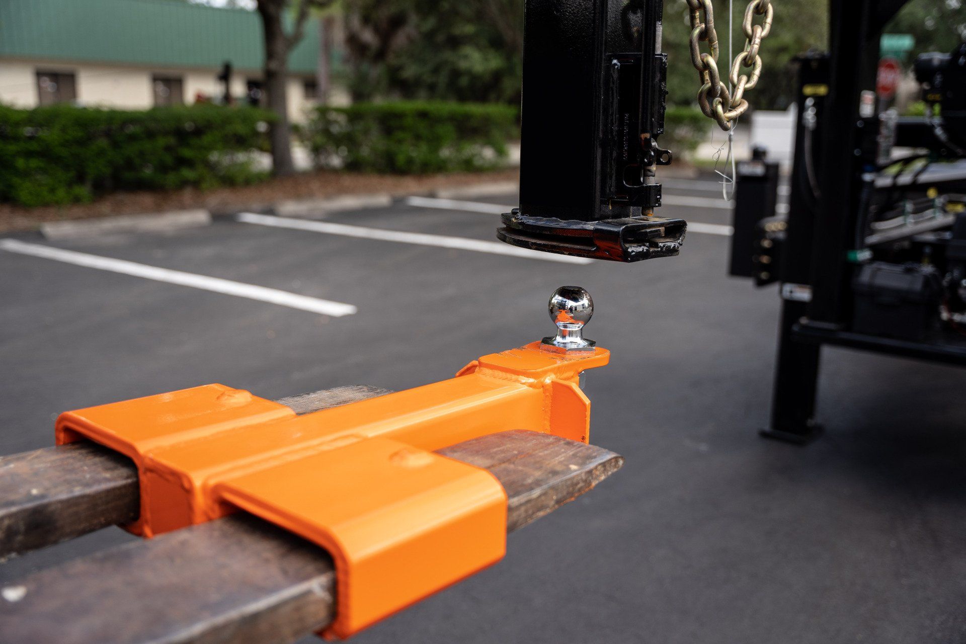 Forklift Trailer Hitch Attachment | ContainGo