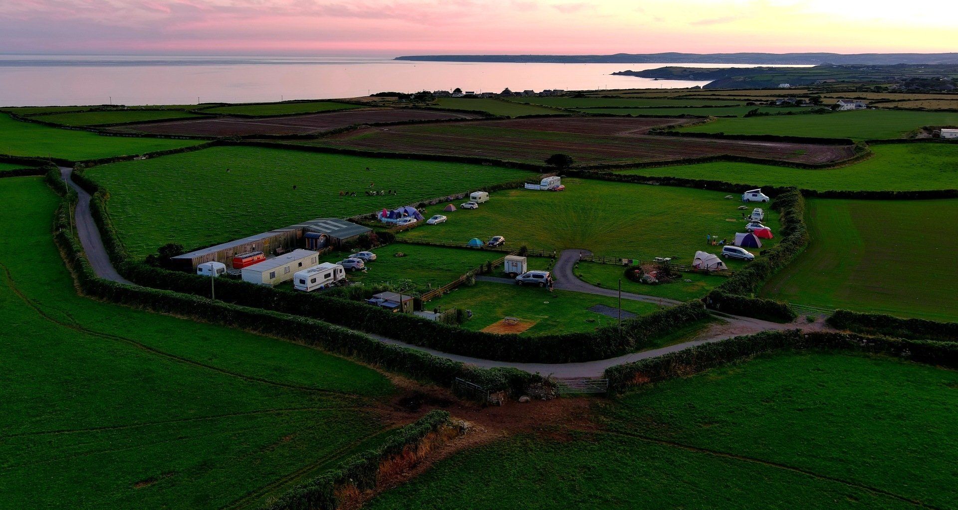 Sea view camping at Dropped Anchor