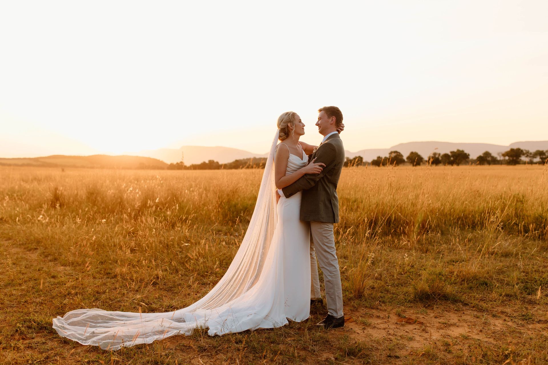 MICHELLE AND EMILE'S UNFORGETTABLE BUSHVELD WEDDING