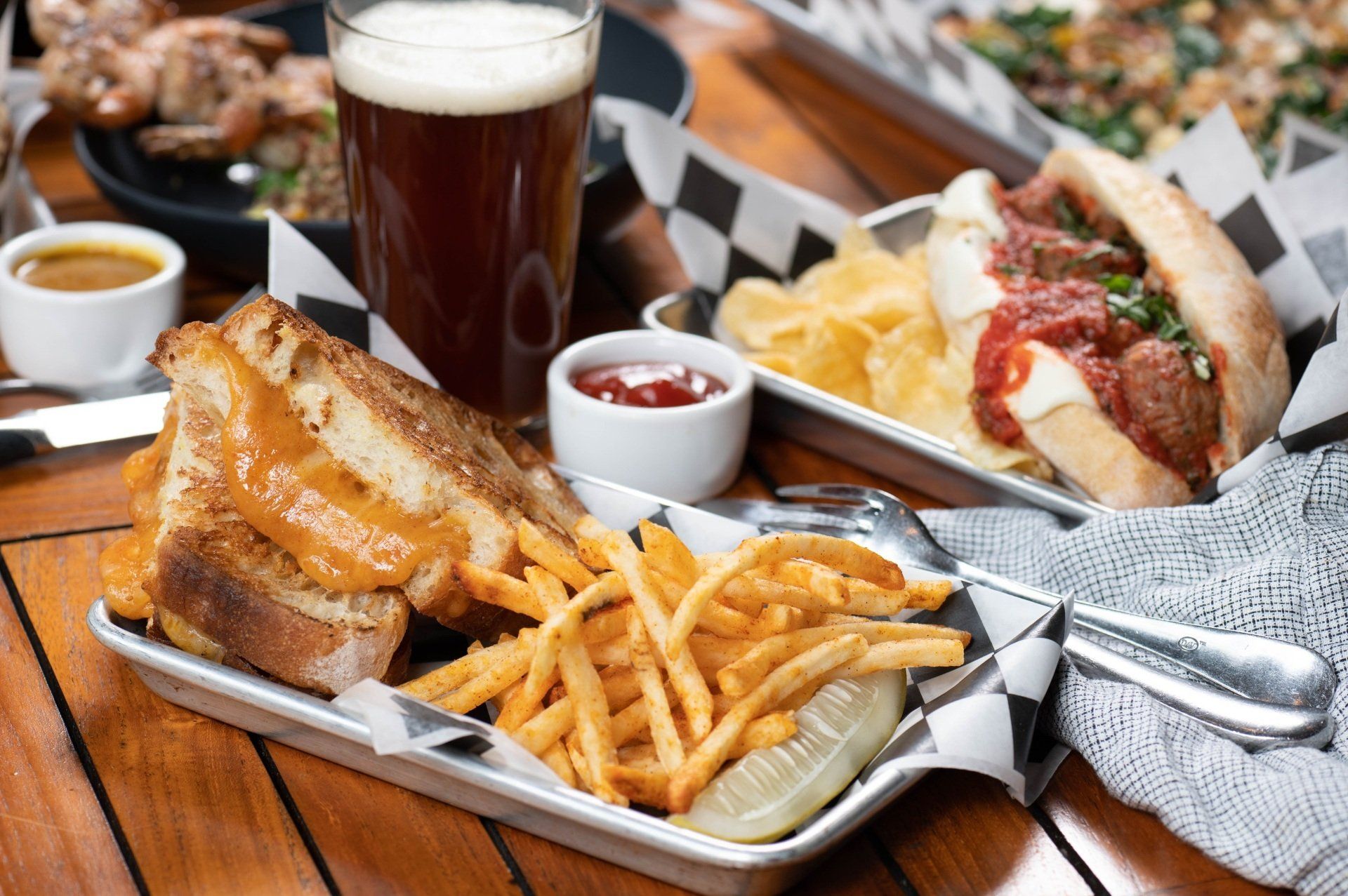 Kitchen 101 | Grill & Wine