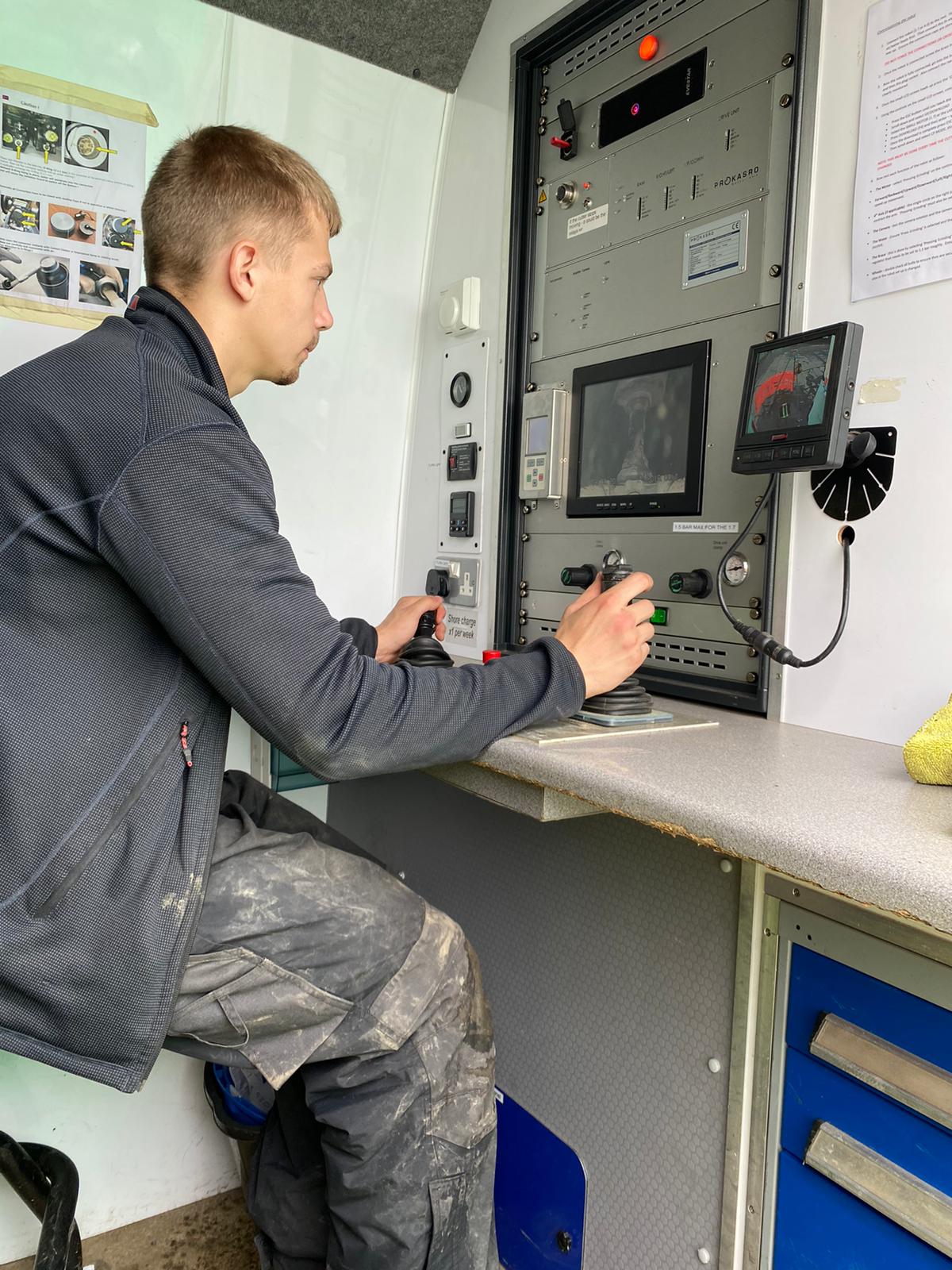 Datomic Cutting Callbacks - We Can Call You