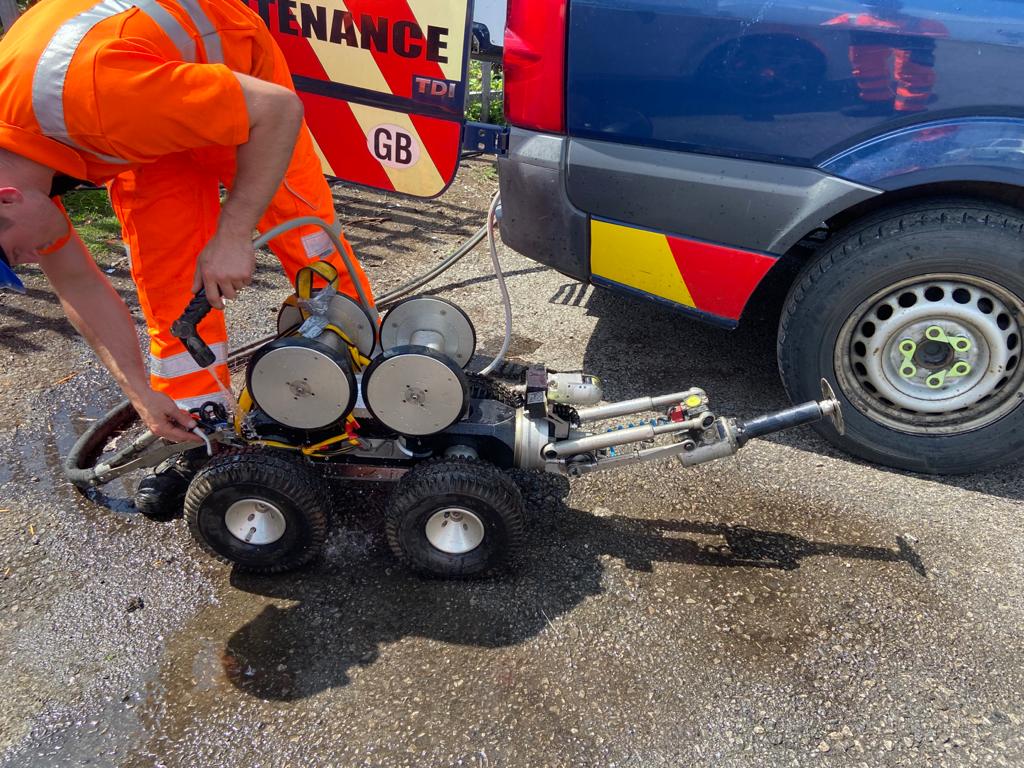 Bung & Obstruction Removal from Drains & Sewers