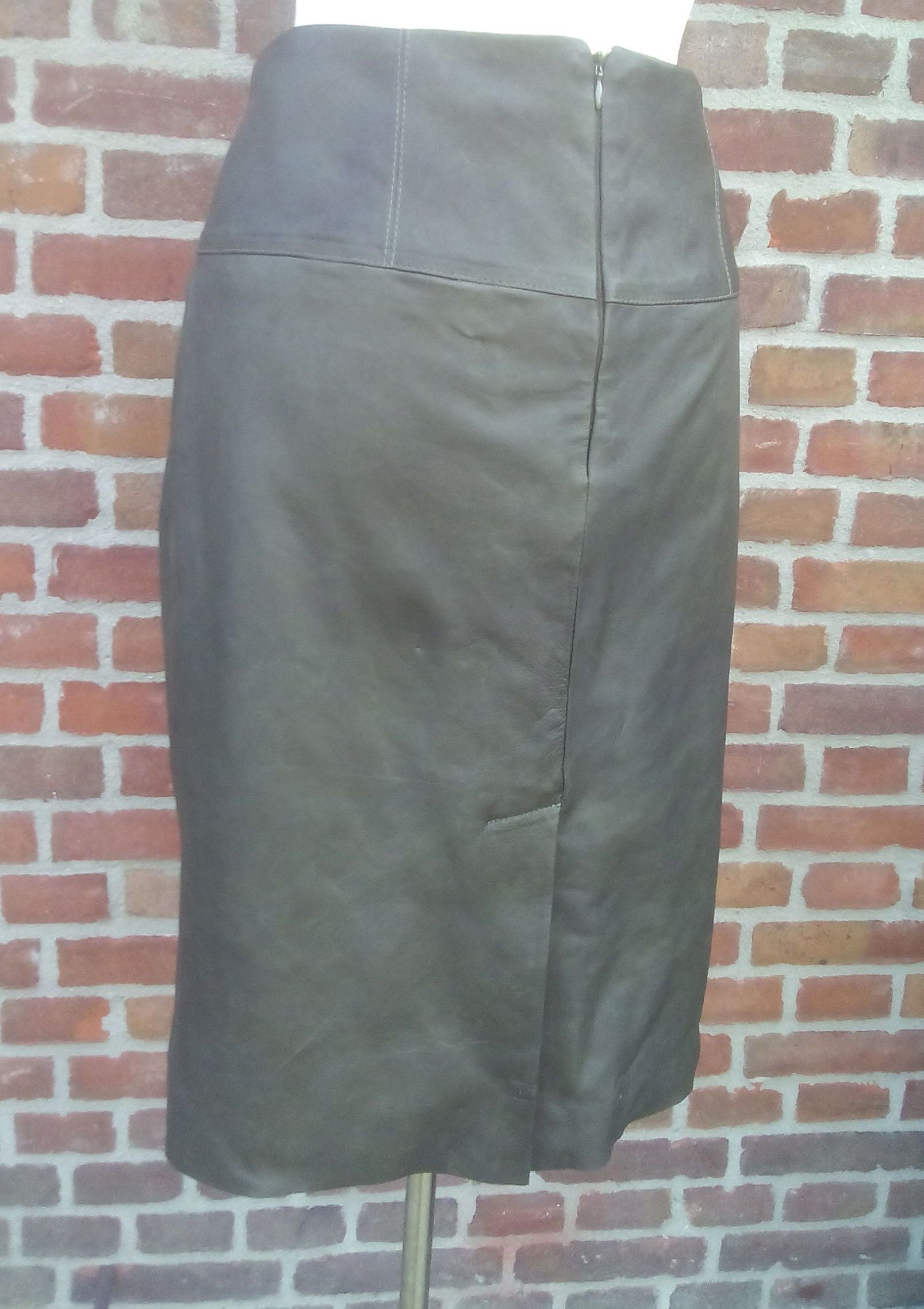 Rokken | Leren Dameskleding | Les Femmes Ledermode