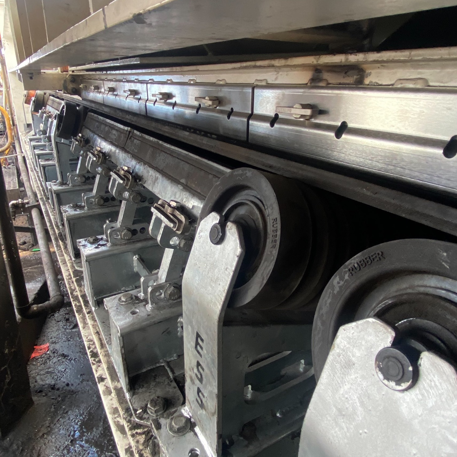 ESS 2000 Series Lay-In Skirting | ESS Engineering