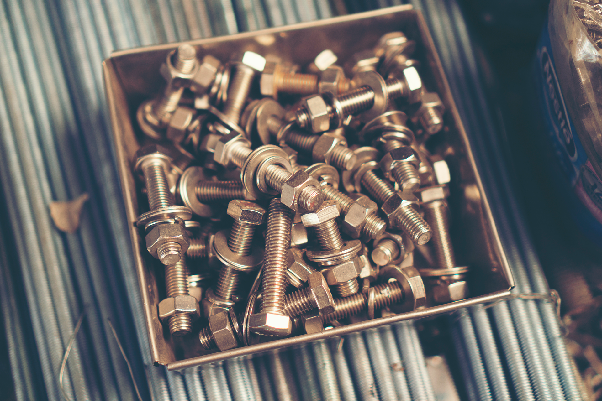 Stainless Galling Prevention | Threads, Fasteners & Clamp Solutions